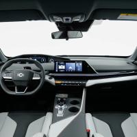 China Changan Qiyuan A06 5-Seat Electric Car Customizable New Energy Vehicle for Export for sale