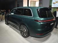 China 2024 Lixiang Li L9 Pro Ultra Hybrid SUV 5218mm Range Extender Electric Vehicle 330kW 620Nm for sale