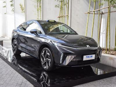 China 2023 Rising Auto R7 Performance Screen Master EV 400kW 700Nm Pure Electric SUV for sale