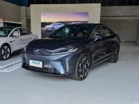 China Rising Auto R7 2023 RWD Screen Master Pro Pure Electric 551km Range 77kWh for sale