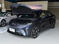 China Rising Auto R7 2023 RWD Screen Master Pro Pure Electric 551km Range 77kWh for sale