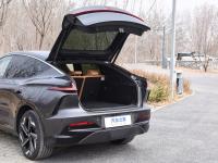 China EV Rising Auto R7 2023 Performance Screen Master PRO Electric Car Customized Request for sale