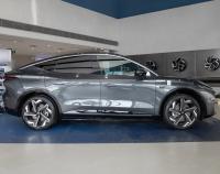China 2023 Rising Auto R7 Long-Range Screen Master Version Electric Crossover with Design for sale