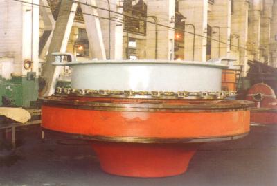 China Durable Stainless Steel Kaplan Hydro Turbine with Fixed Runner Blade and 400V Voltage for sale