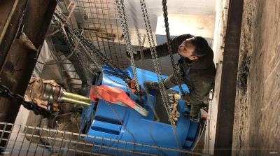 China 350 KW Capacity Water Turbine Vertical Shaft Layout for sale