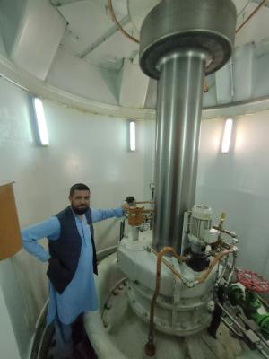China Stainless Steel 0Cr13Ni14Mo Blades Kaplan Hydro Turbine with Vertical Water Inlet and Water Cooled System for sale