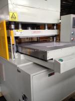 China 650mm Max. Workable Width Kiss Cutting Machine for Mylar Rubber Cushion Foam and Film for sale