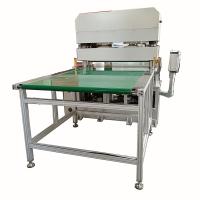 China Roll to Sheet Automatic Foam Cutting Machine For Die Cutting to Need Shape PE Film for sale