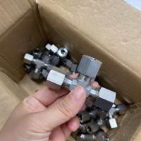 China AC-18RN BC / BD Run Tee Fittings Swivel Nut Metric Thread Bite Type Tube Fittings for sale