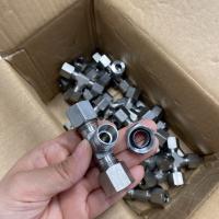 China AC-18RN BC / BD Run Tee Fittings Swivel Nut Metric Thread Bite Type Tube Fittings for sale