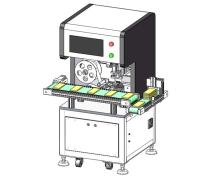 China High Accuracy Labeling Made Simple /-0.5mm Label Machine with Video Camera 10-20PCS/min for sale