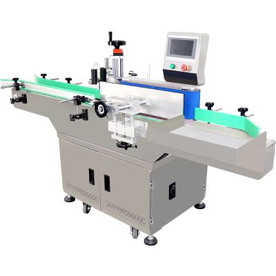 China Automatic Round Bottle Wrap Around Sticker Labeling Machine 150 Containers Per Minute for sale