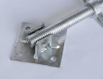 China Painted 32mm Scaffolding Leveling Jack With Swivel Base Plate for sale