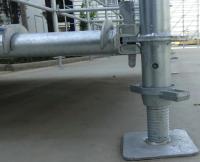 China Painted 32mm Scaffolding Leveling Jack With Swivel Base Plate for sale