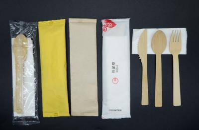 China Hotel Restaurant Bamboo Knives Forks And Spoons Set Long 168mm Natural Color for sale