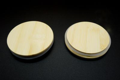 China Candy Bamboo Glass Jars 1500ml Transparent Glass Canister With Bamboo Lid for sale