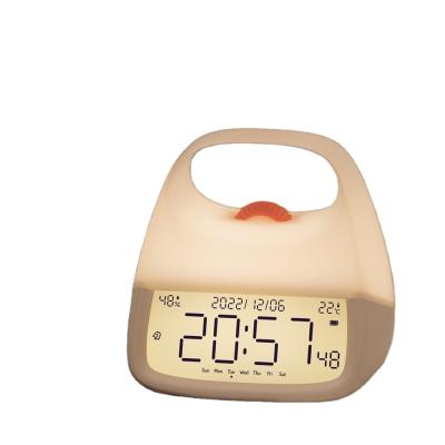 China Back to School Lovely and Sweet Orange Dot Portable Clock for Fashionable Bedroom for sale