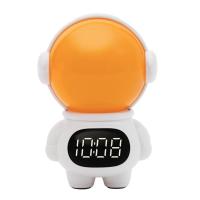 China Cheap Made In China Dream Spaceman Night Light With Dimmable Led And Timer For Kids Bedroom for sale