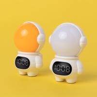 China Cheap Made In China Dream Spaceman Night Light With Dimmable Led And Timer For Kids Bedroom for sale
