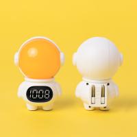 China Cheap Made In China Dream Spaceman Night Light With Dimmable Led And Timer For Kids Bedroom for sale