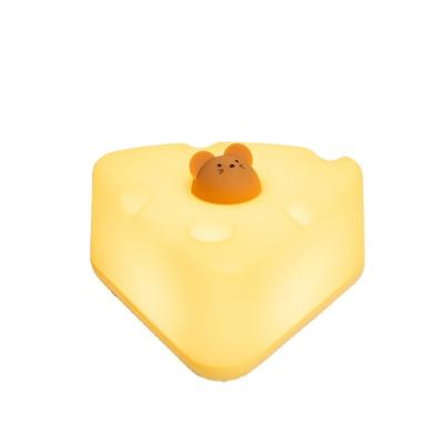China Switch Control Color-Changing Options Bedroom Night Light with USB DC 5V Input Voltage for sale