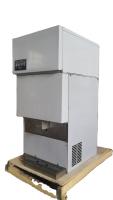 China Daily Capacity 45kg/d Ice Cube Dispenser with Automatic Ice Maker and Moon Ice from Chin for sale