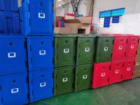 China Customized Size Insulated Box with Small Wheels and Multi-colored Design at Lunch Box for sale