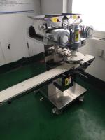 China Professional Double Filling Encrusting Machinery for Cookies and Baked Foods for sale