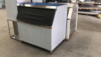 China 1230x930x1940mm Commercial Ice Cube Maker Machine with Air Cooling or Water Cooling for sale