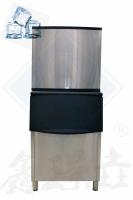 China Cube Ice Maker Machine The Perfect Addition to Your Commercial Kitchen for sale