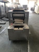 China Industrial Bakery Business 2kw Semi Automatic Biscuits Machine for Nuts Raw Material for sale