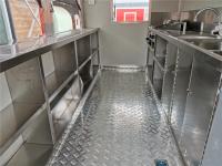 China Commercial Catering Street Food Kiosk Modern Trailer for Pizza Burger Fried Chicken for sale