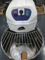 China Multifunctional 200L Dough Spiral Mixer for Industrial Bakery Business Expansion for sale