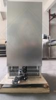 China Home Ice Cubes Maker with Stainless Steel 304 Material and Fully Automatic Function for sale