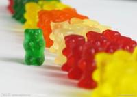 China Shanghai Gummy Bear 's Automatic Candy Making Machine with Nice and 1900*980*1700MM Size for sale
