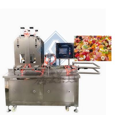China Shanghai High Production 1900*980*1700MM Gummy Candy Jelly Making Machine with Nice for sale