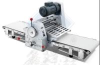 China 240kgs Output Industrial Bread Bakery Equipment Table Top Dough Sheeter for Baguette for sale