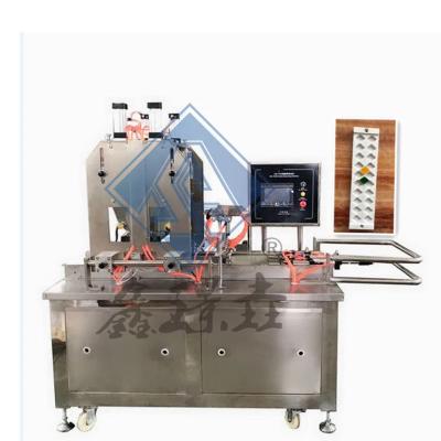 China Advanced Semi Automatic Candy Making Machine for Gummy Bear Production 50kg/h Output for sale