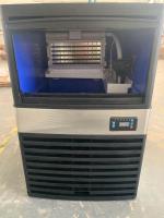 China 500KG Ice Storage Capacity Industrial Automatic Ice Cube Maker for Energy Mining for sale