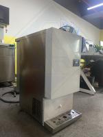 China Commercial Cube Ice Maker Automatic Ice Tube Making Machine for Restaurant Kitchen for sale