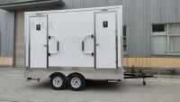 China Outdoor Portable Toilet Trailer for Public Facilities 2/3 Stall Mobile Restroom for sale
