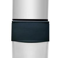 China Commercial Ice Cube Machine with Water Cooling and Performer Compressor for sale