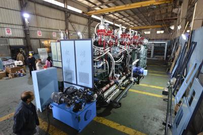 China Automatic 380V ETPU Shape Molding Machine For Customized Sport Shoe Soles for sale