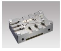 China NAK80 Injection Core Insert and Cavity Insert for Plastic Molding Machine 700000 Shots for sale