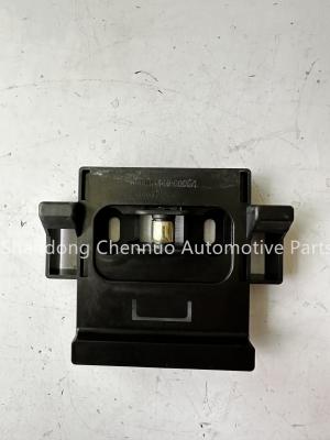 China Driver'S Cab Front Decorative Cover Lock Buckle 810W61140-6006 Truck Components for sale