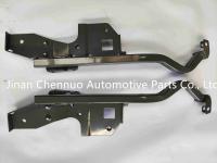 China 71041610-6498 71041610-6497 Iron Bumper Left Bracket Iron Bumper Right Bracket Heavy Truck Parts for sale