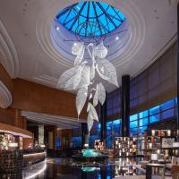 China Luxury Contemporary Custom Chandeliers Crystal Palm Leaf Chandelier for sale