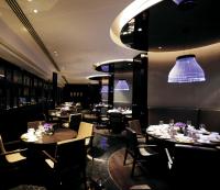 China Luxury Stylish Design Ballroom Pendant Chandelier Lights Custom for sale