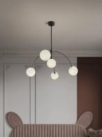 China Postmodern Creative Fashion Brass Living Room Chandelier Simplicity Light Luxury Hotel Bedroom Alabaster Pendant Light for sale
