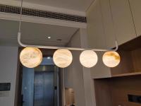 China Wholesale Iron Modern Restaurant Pendant Lamp For Bedroom Bedside Dinning Room Luxury Alabaster Marble Ball Pendant Light for sale